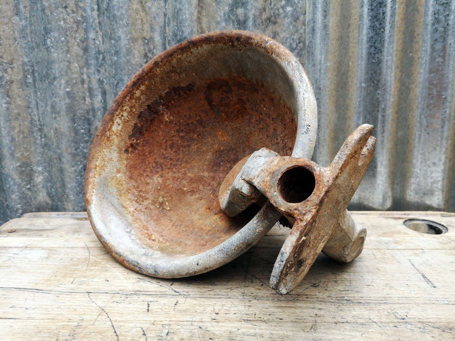 Vintage Wall Mounted Cast Iron Animal Water Trough - BAXTER & CO. home