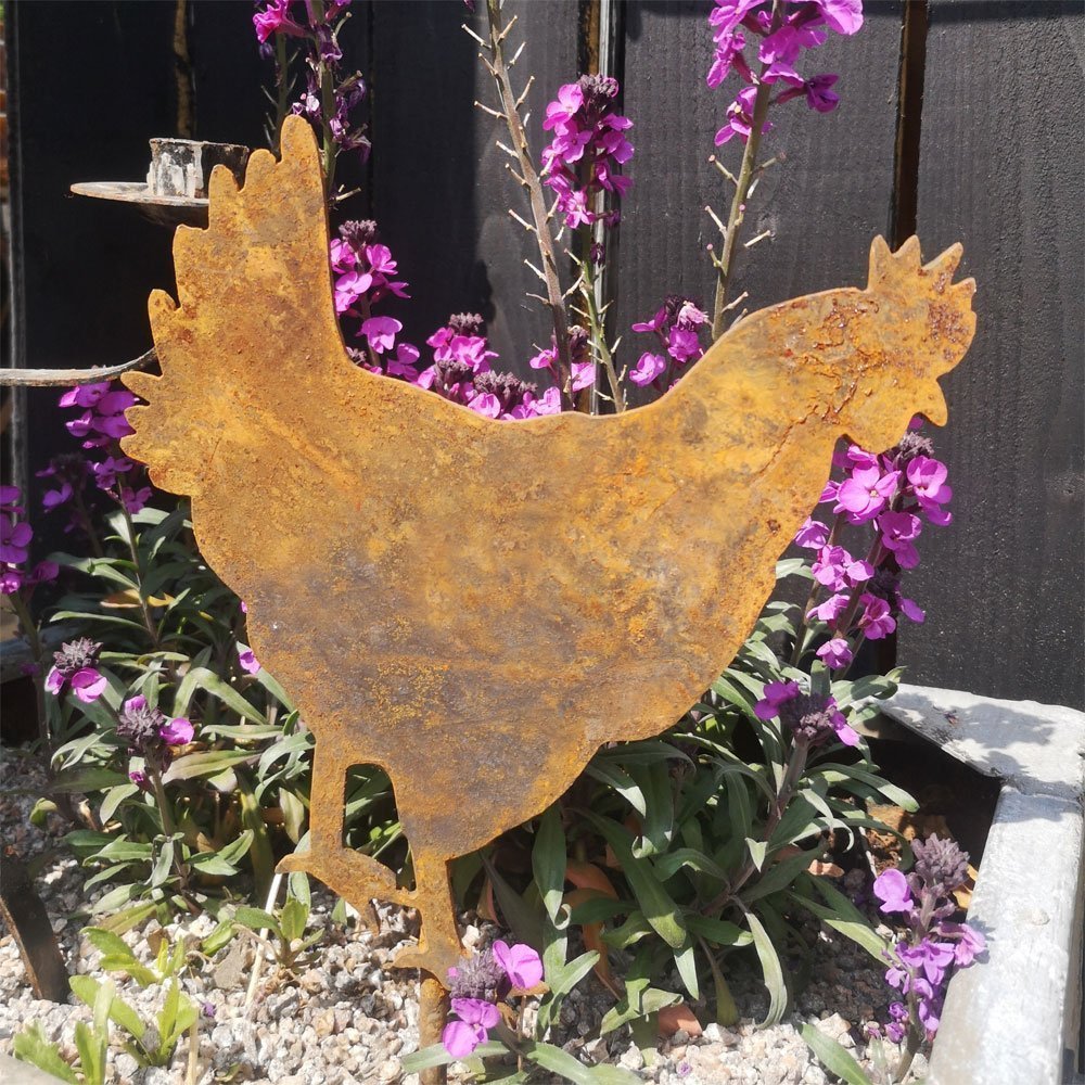 Rustic Metal Chicken - BAXTER & CO. home